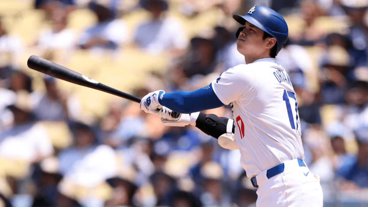 Dodgers' Shohei Ohtani hammers 451-foot dwelling run vs. Royals ...